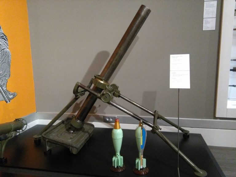 Mortero Valero 50 y 81 mm | Grupo Recreación Primera Línea
